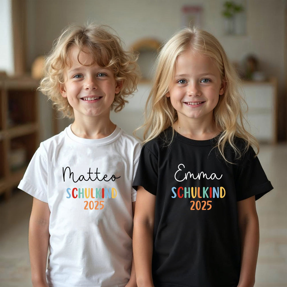 Schulkind 2025 T-Shirt personalisiert